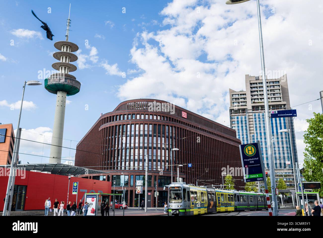 Der VW-Tower, auch Telemoritz oder alter Fernsehturm genannt, steht im ...