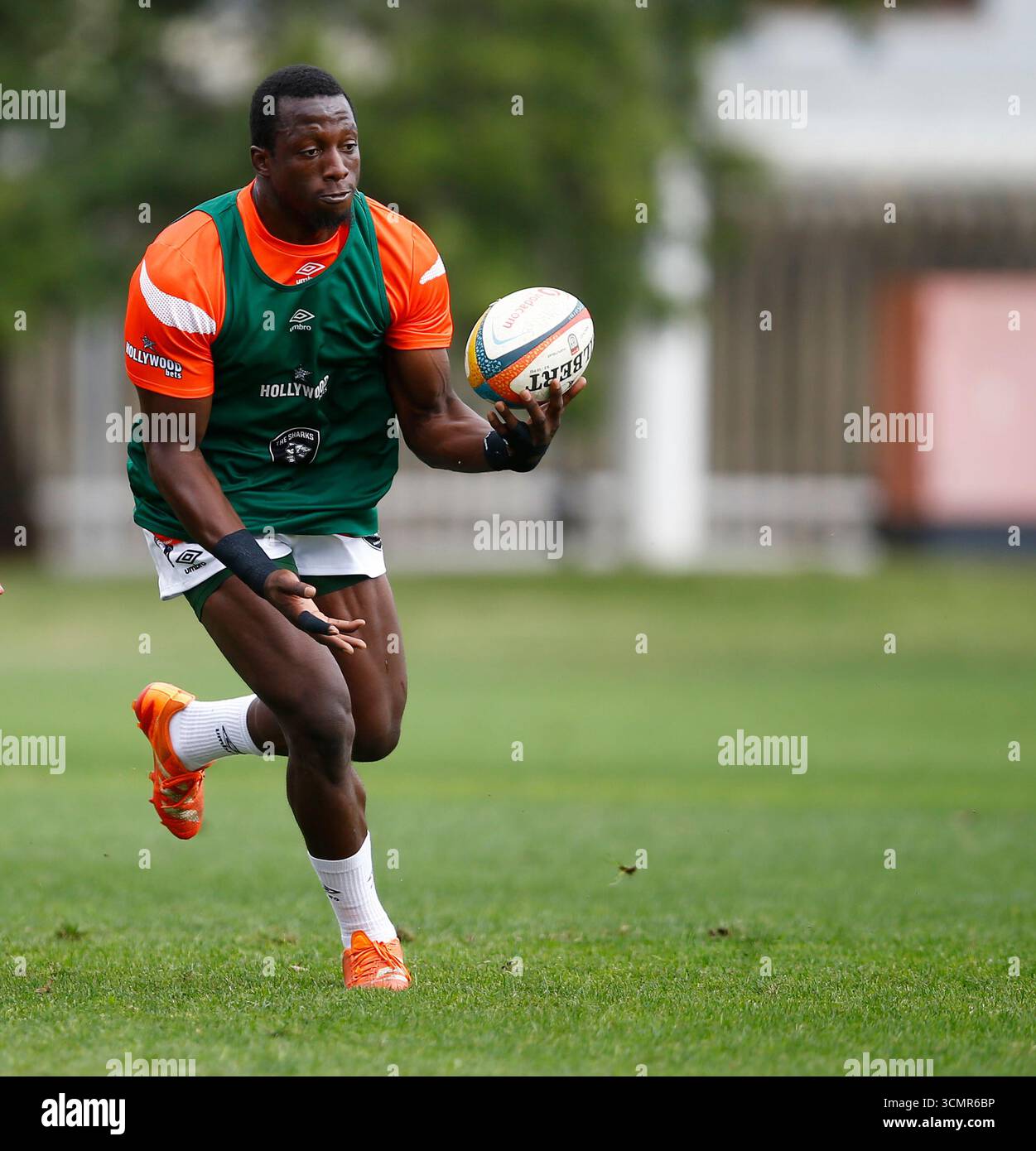 Tinotenda Mavesere of the Hollywoodbets Sharks during Hollywoodbets ...