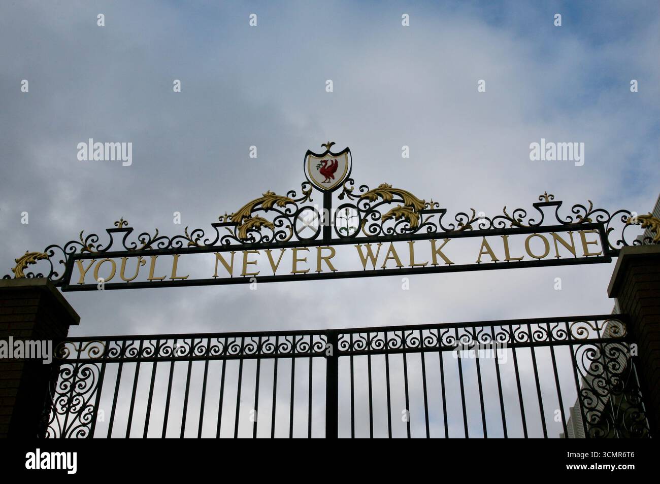 Liverpool badge historical hi-res stock photography and images - Alamy
