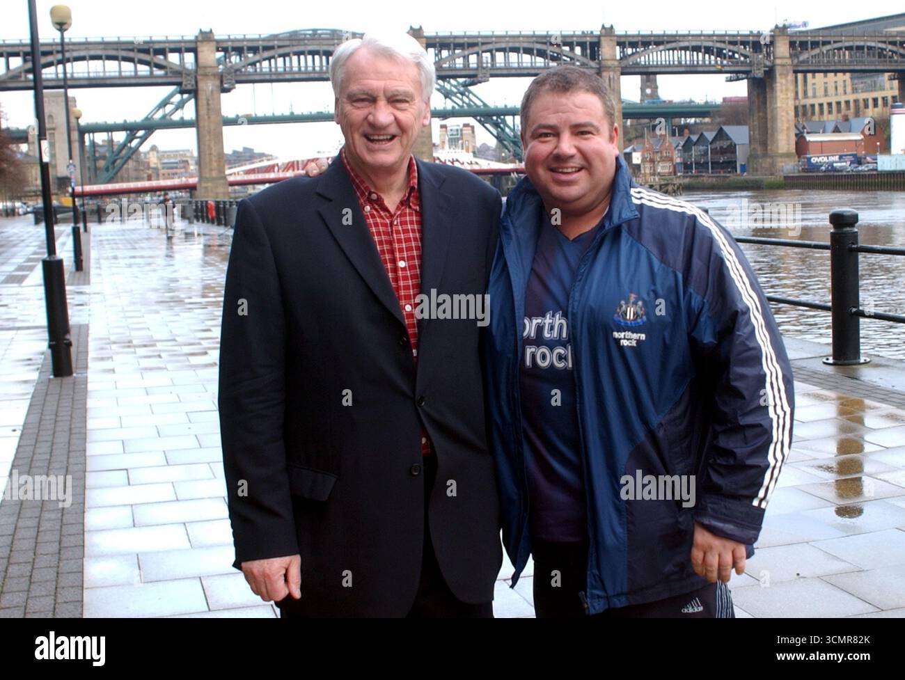 Paul gascoigne and jimmy five bellies gardner hi-res stock photography ...