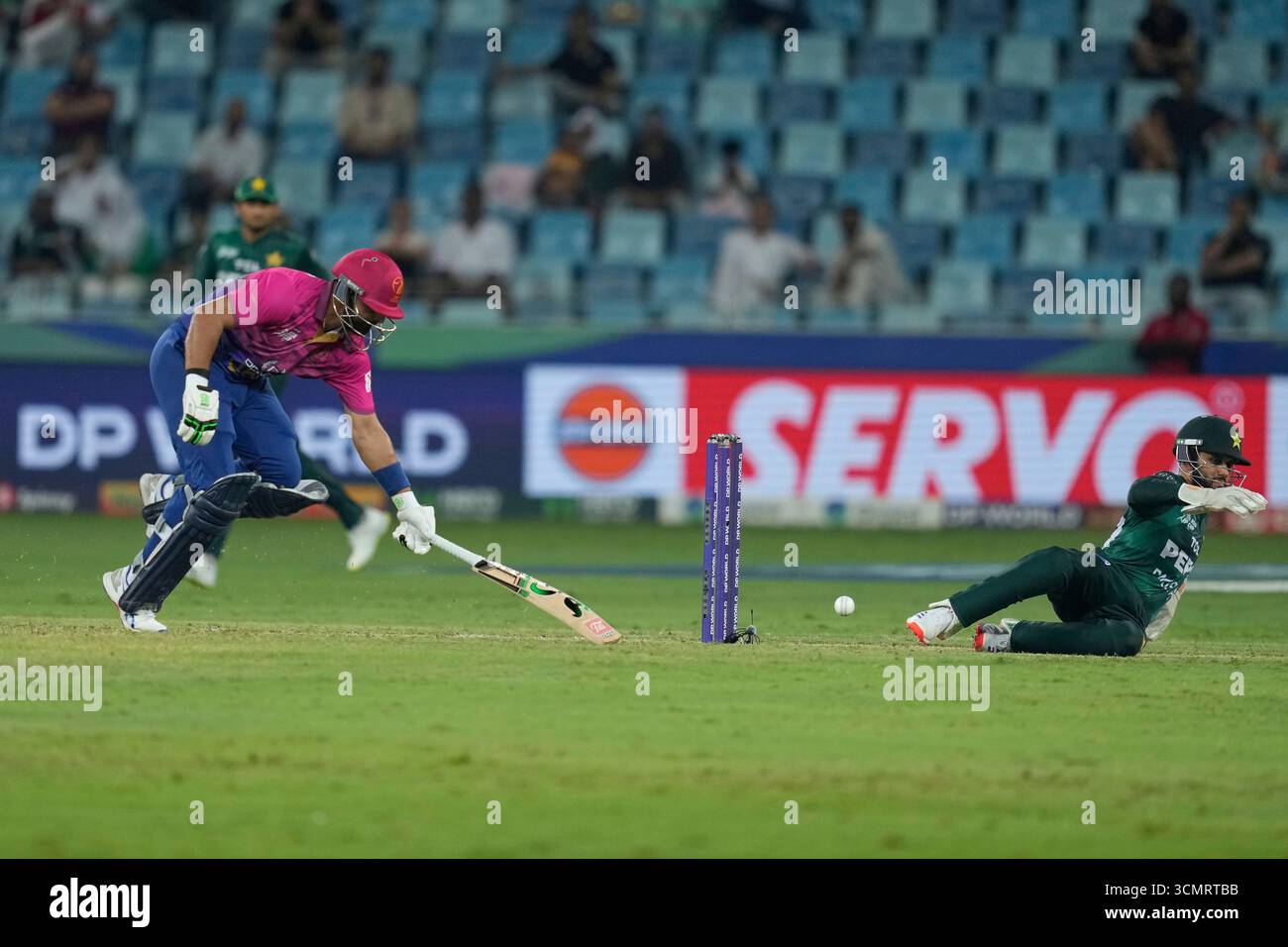 United Arab Emirates's Alishan Sharafu makes successfully into the ...