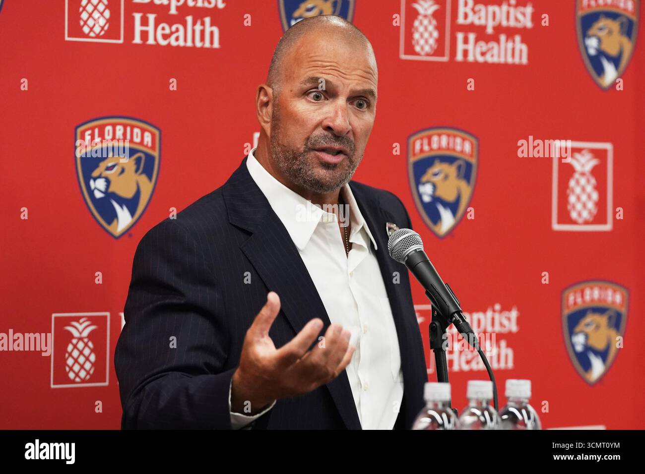 Florida Panthers general manager Bill Zito speaks during the NHL hockey ...