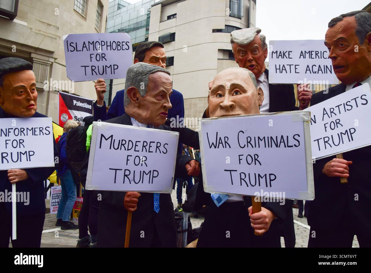 London, UK. 17th September 2025. Protesters wearing Trump, Musk, Farage ...