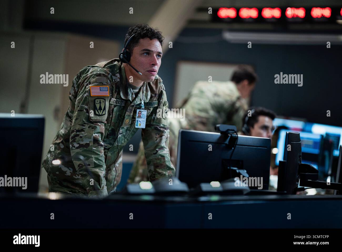 Dan ramos hi-res stock photography and images - Alamy