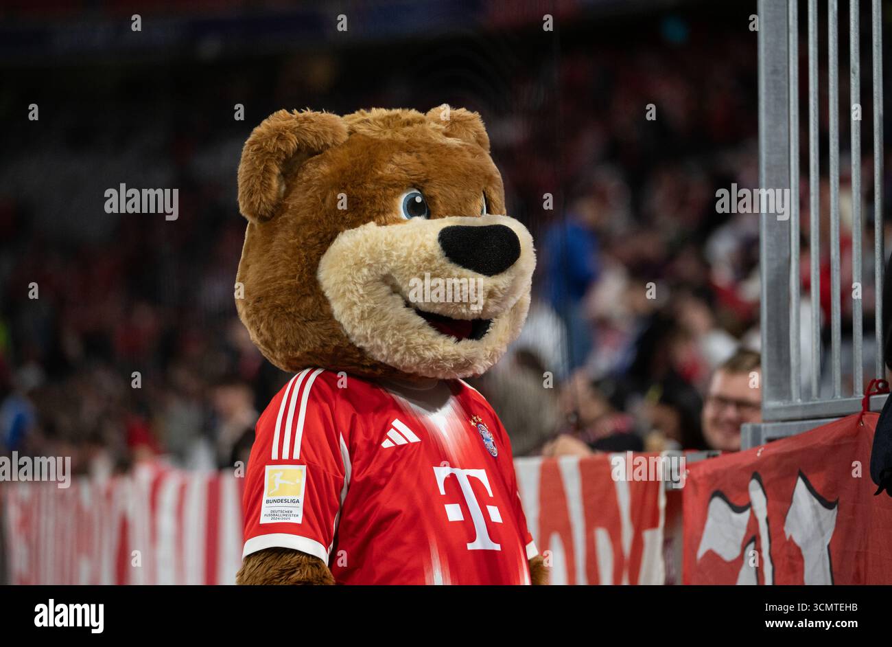 17 September 2025, Bavaria, Munich: Soccer: Champions League, Bayern ...