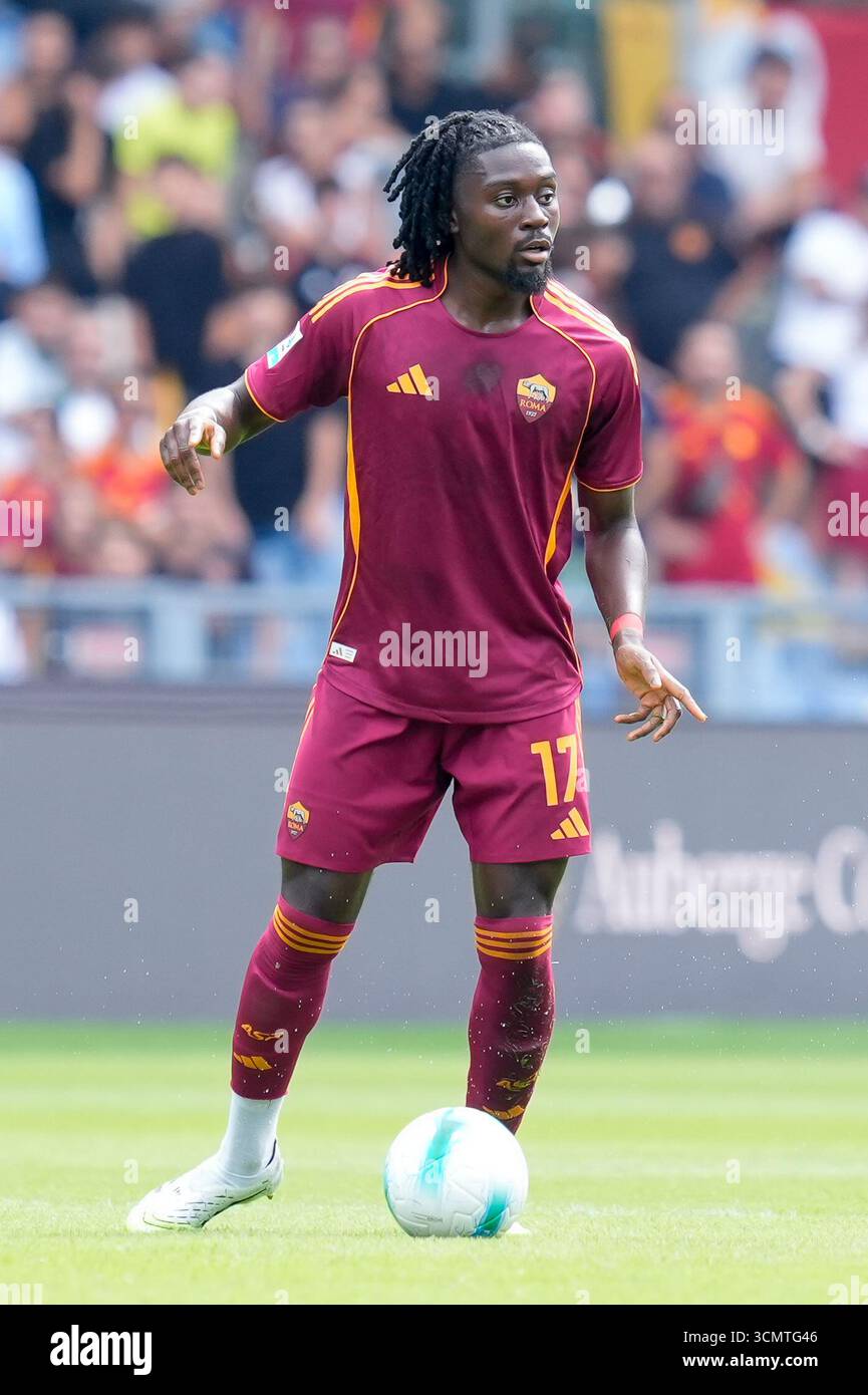 Manu Kone of AS Roma in action during the Serie A match between AS Roma ...