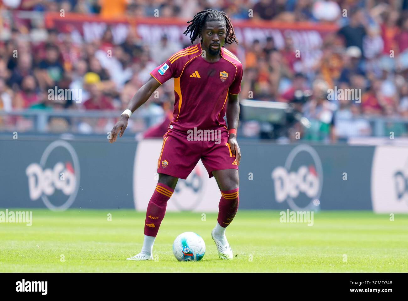 Manu Kone of AS Roma during the Serie A match between AS Roma and ...