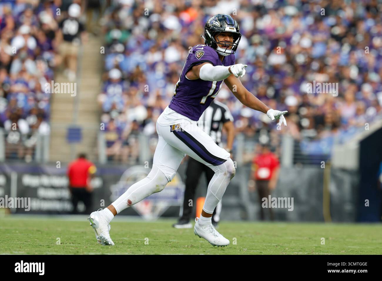 Baltimore Ravens safety Kyle Hamilton in action during the second half ...