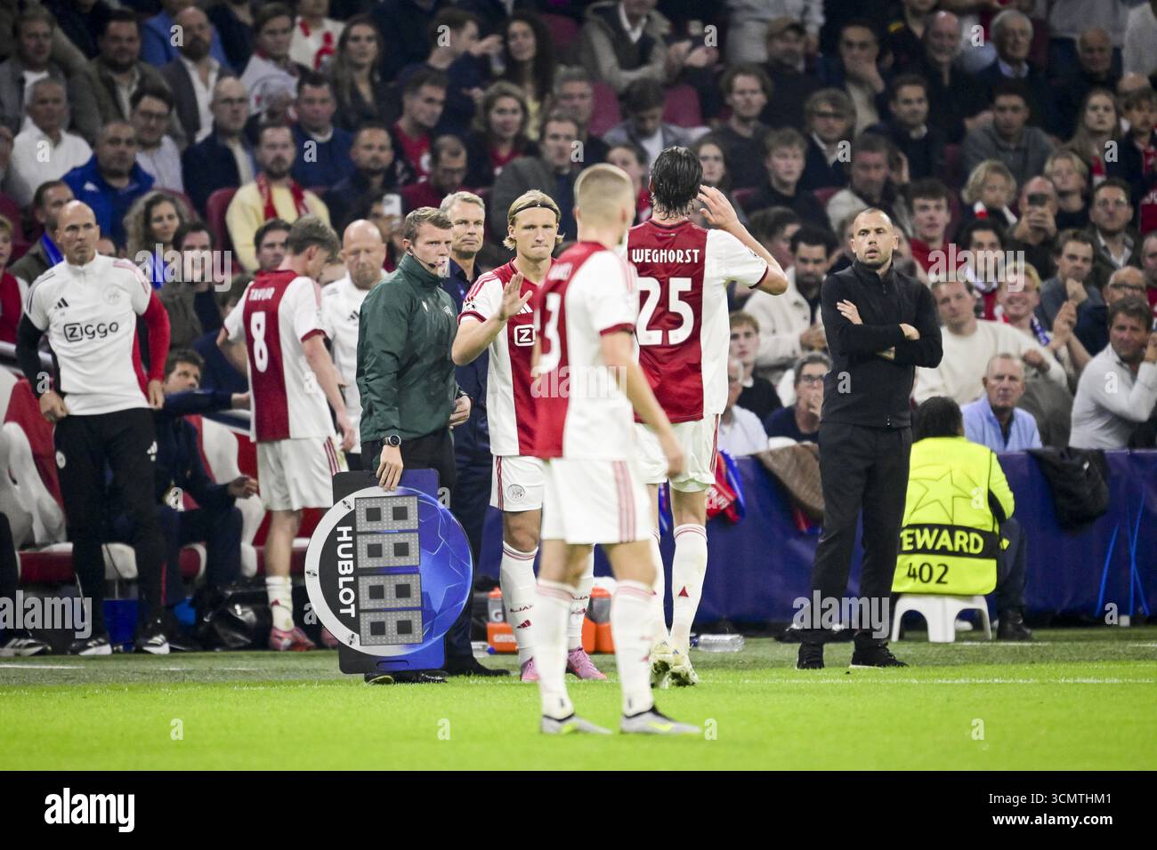 AMSTERDAM - Kasper Dolberg of Ajax comes on for Wout Weghorst of Ajax ...
