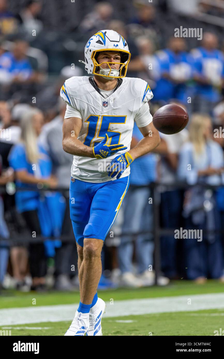 Los Angeles Chargers wide receiver Ladd McConkey (15) warms up before ...
