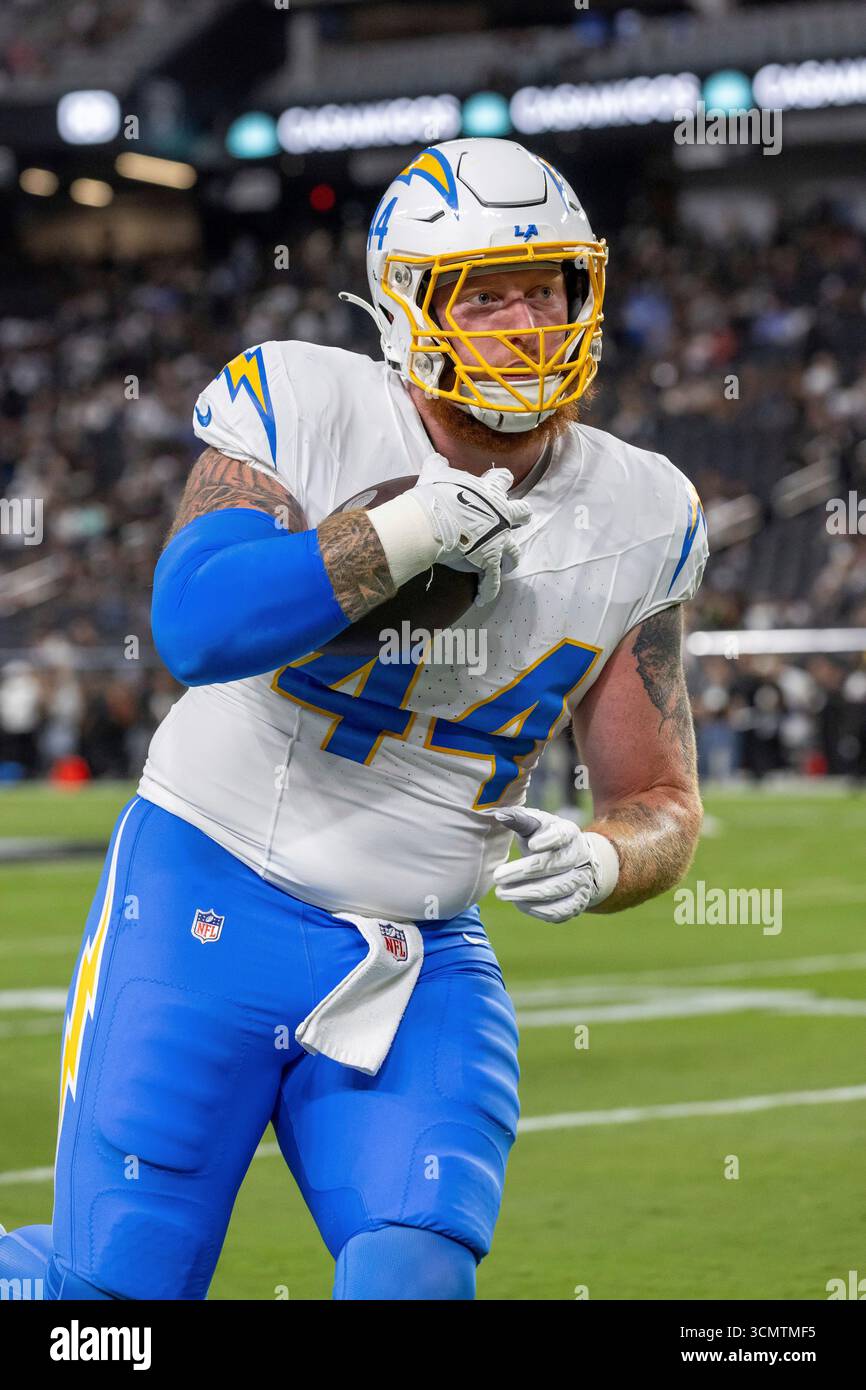 Los Angeles Chargers fullback Scott Matlock (44) warms up before ...