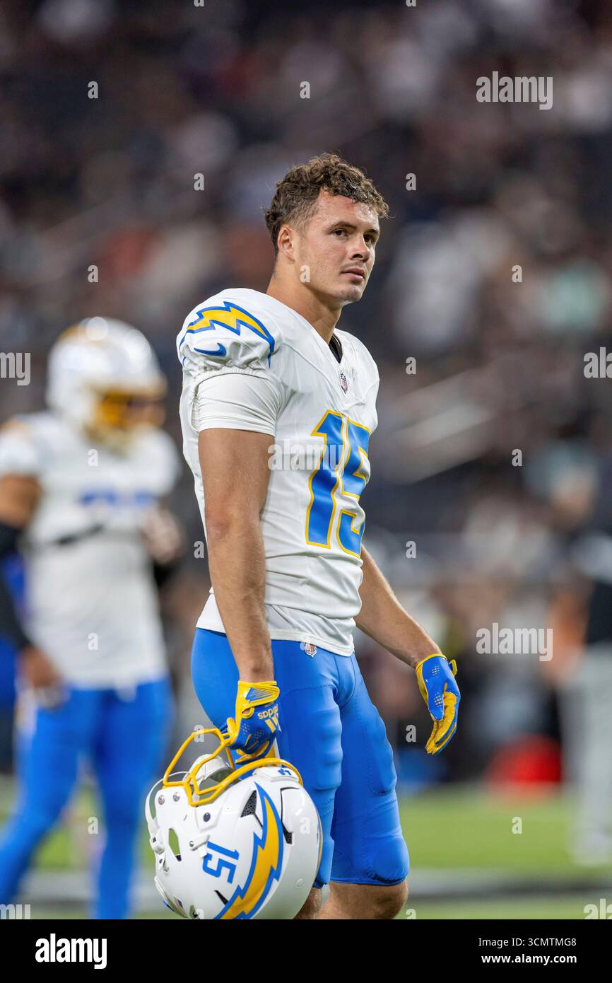 Los Angeles Chargers wide receiver Ladd McConkey (15) warms up before ...