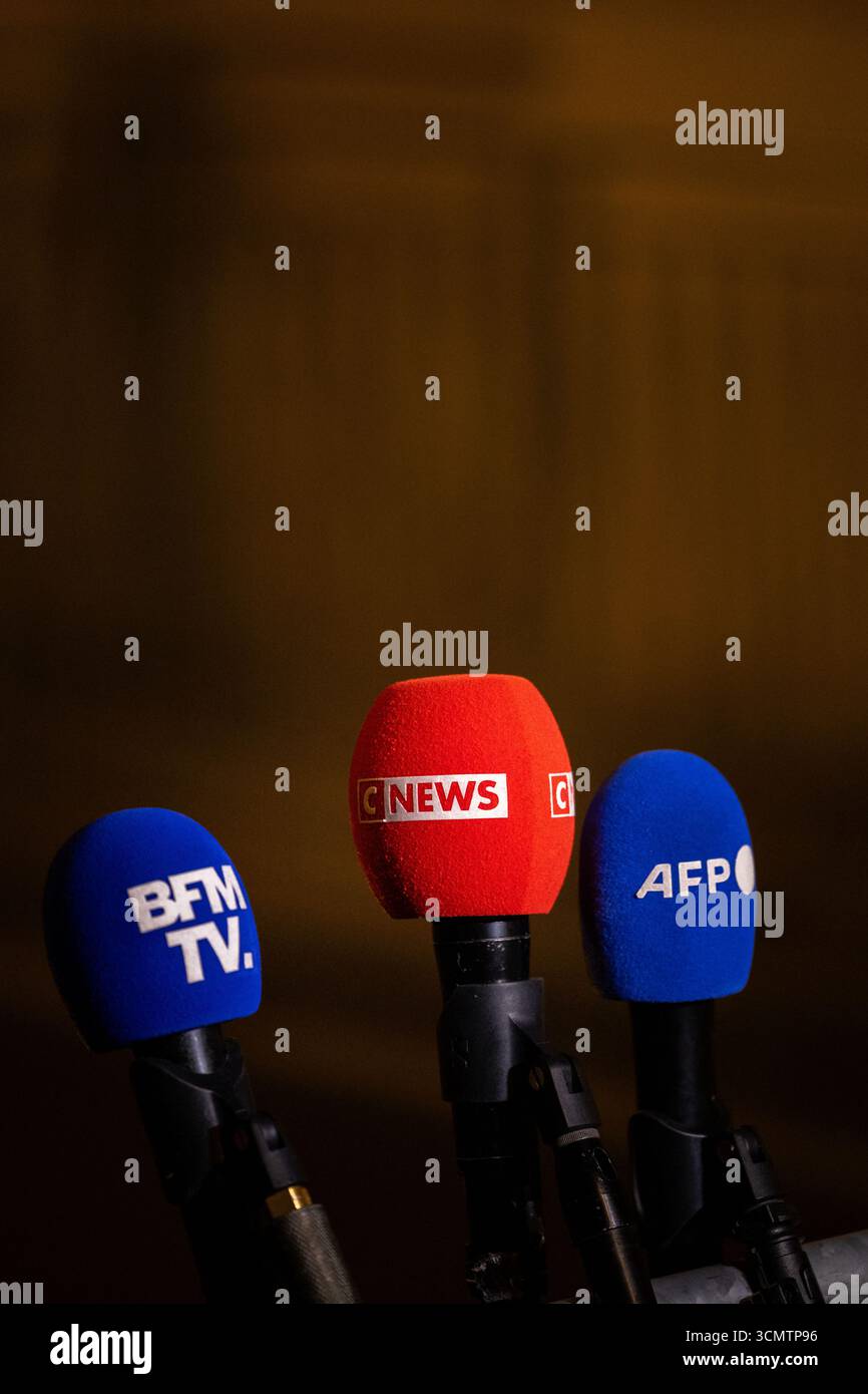 Illustration of the microphones of the news channels BFMTV ( BFM TV ...