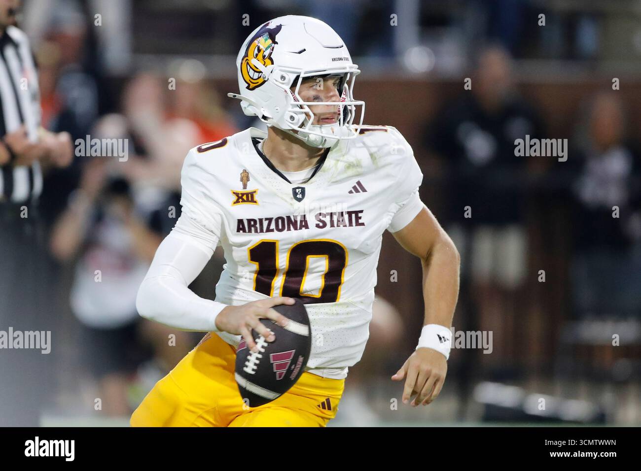 STARKVILLE, MS - SEPTEMBER 06: Arizona State Sun Devils quarterback Sam ...