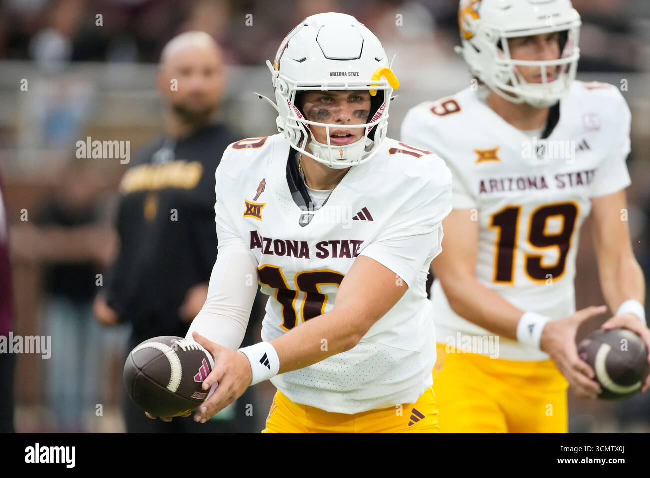 STARKVILLE, MS - SEPTEMBER 06: Arizona State Sun Devils quarterback Sam ...