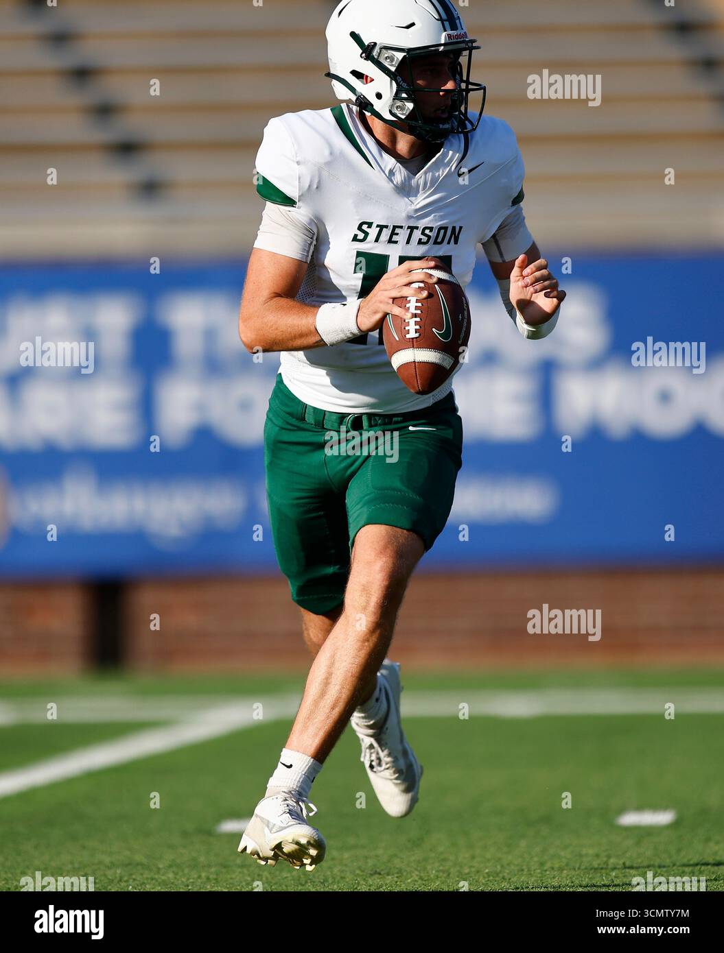 CHATTANOOGA, TN - SEPTEMBER 13: Stetson Hatters quarterback Kael ...