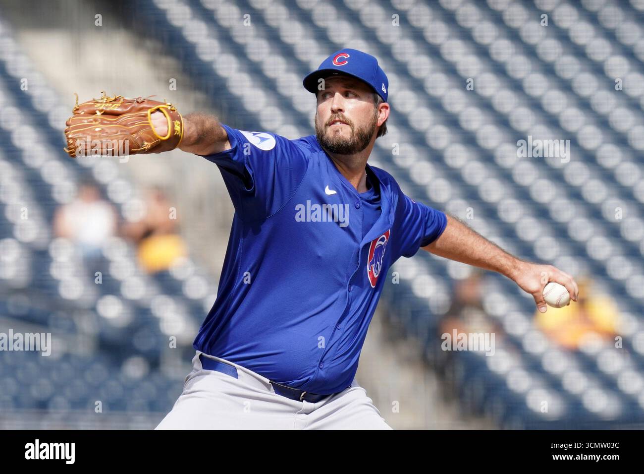Chicago Cubs pitcher Drew Pomeranz delivers during the eighth inning of ...
