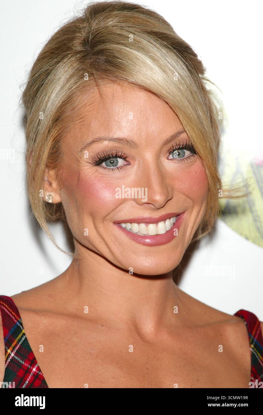 NEW YORK, NY- NOVEMBER 8: Kelly Ripa attends the opening night for Dr ...