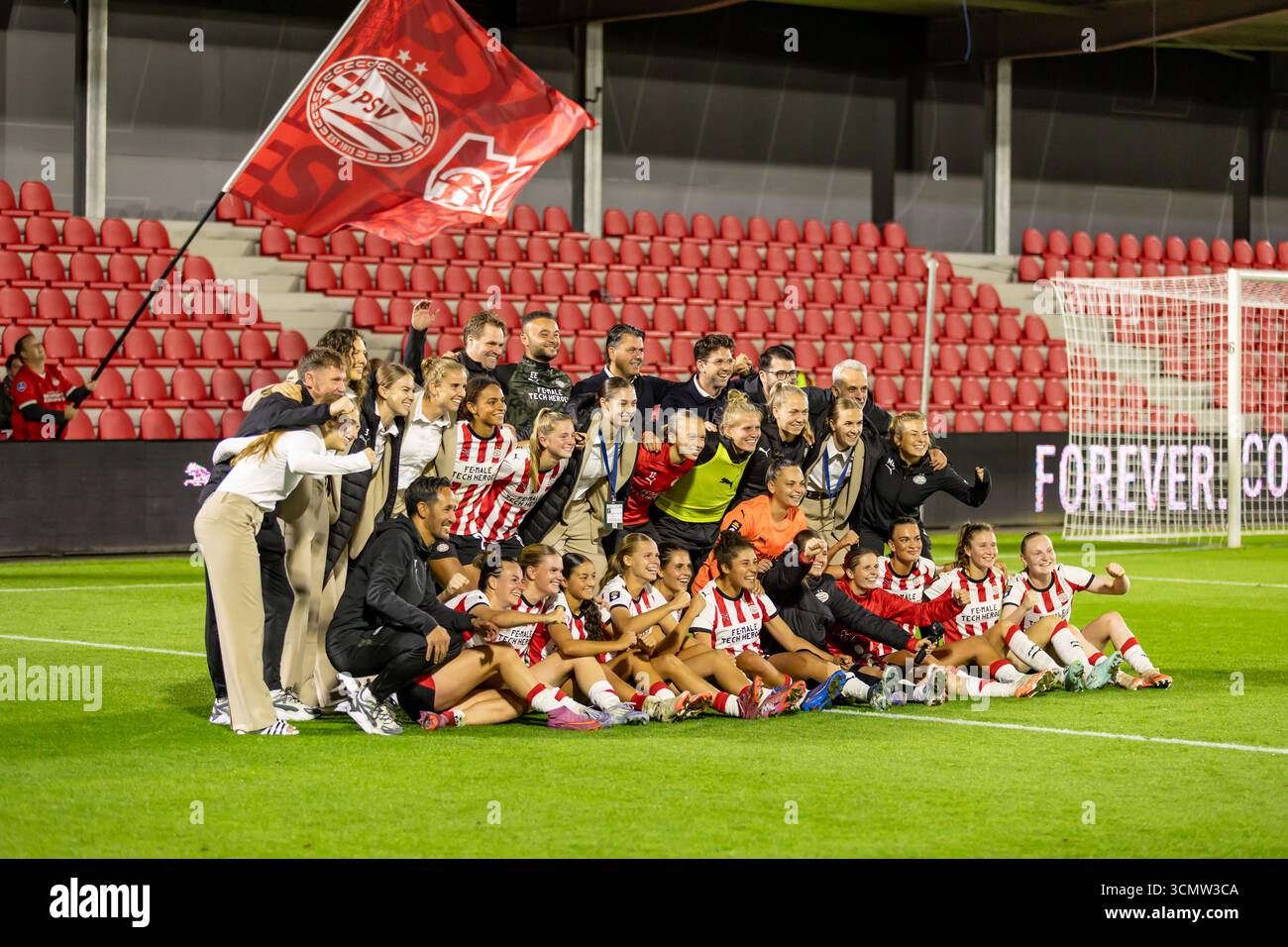 Eindhoven, Netherlands, September 17th 2025: Nicky Evrard, Lisan Alkemade, Moon Pondes, Indy ...