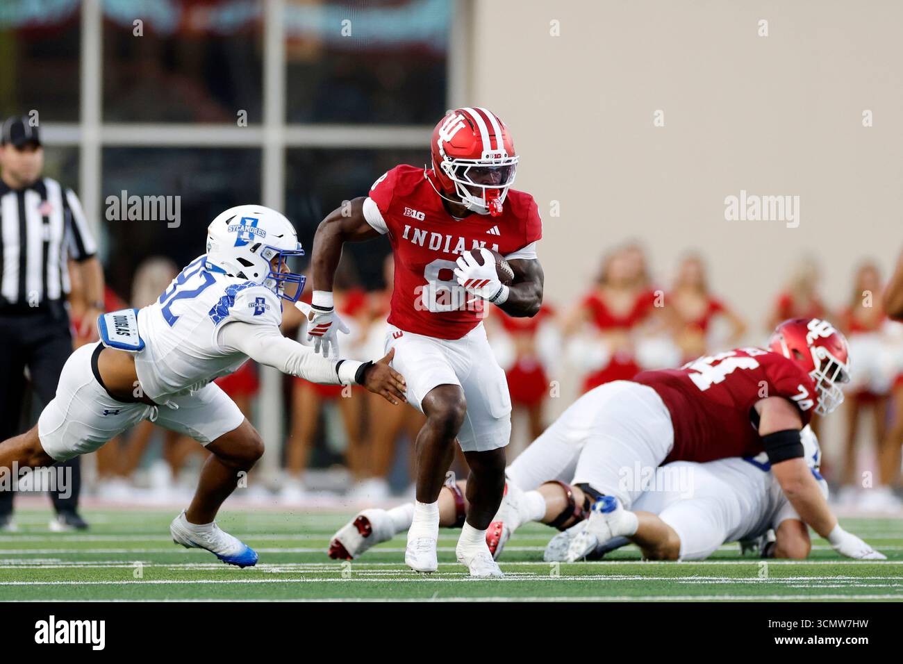 BLOOMINGTON, IN - SEPTEMBER 12: Kaelon Black #8 of the Indiana Hoosiers ...