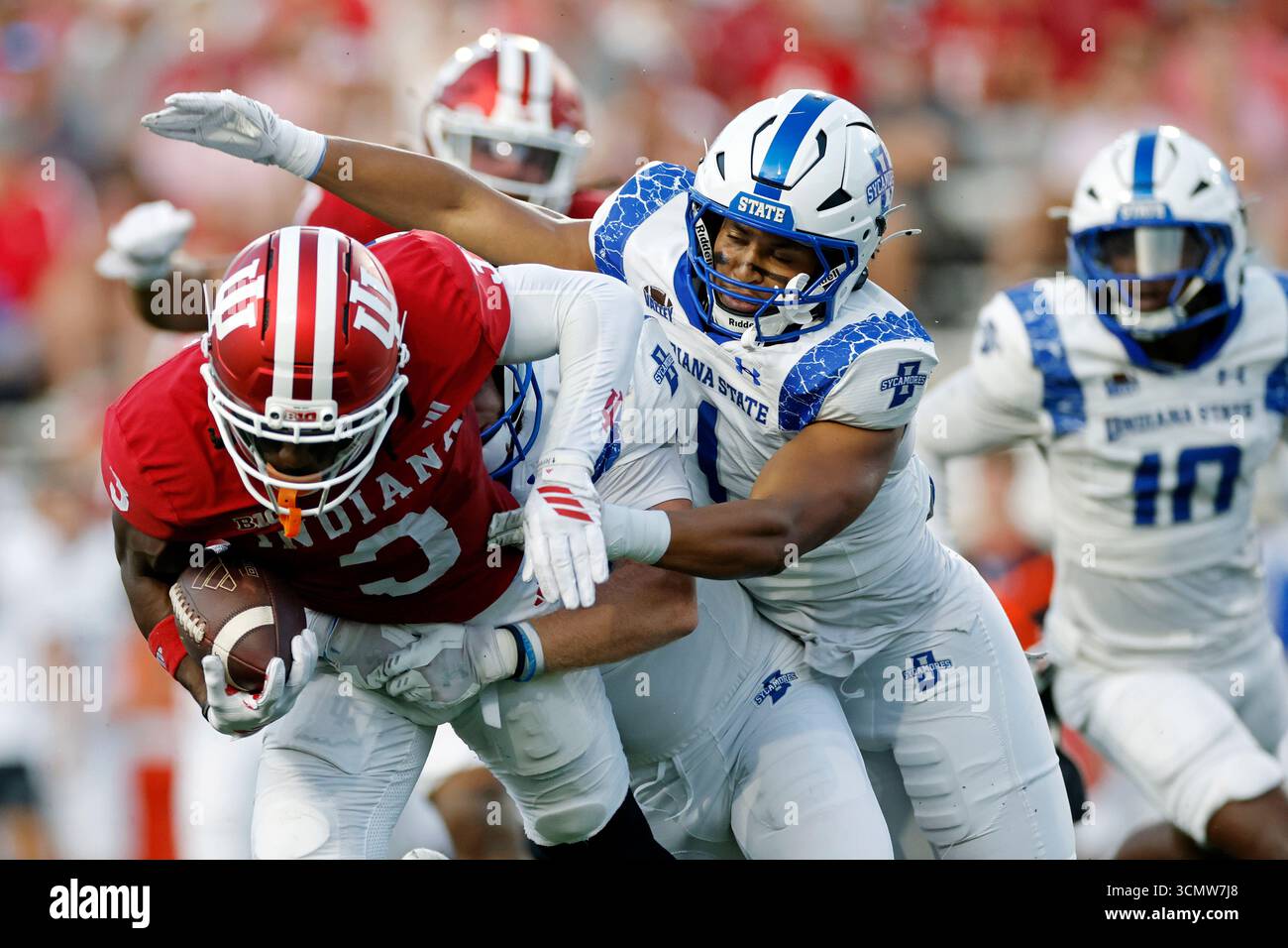 BLOOMINGTON, IN - SEPTEMBER 12: Devin Johnson #1 of the Indiana State ...