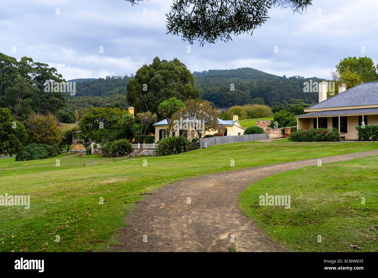 Photograph of the Civil Officer Quarters at the Port Arthur Historic ...