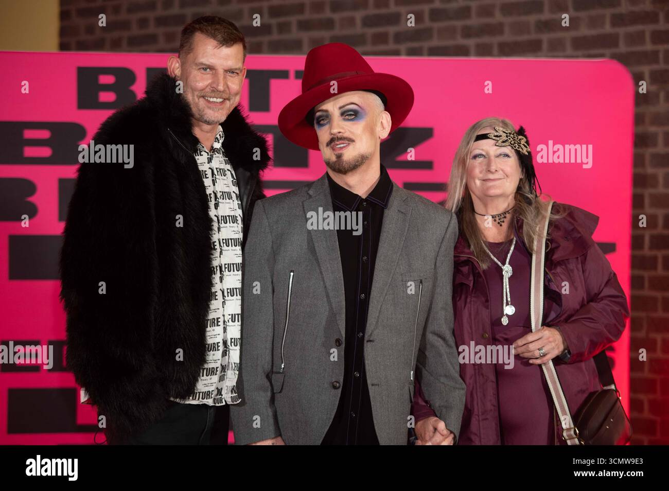 Guests attend group exhibition hi-res stock photography and images - Alamy