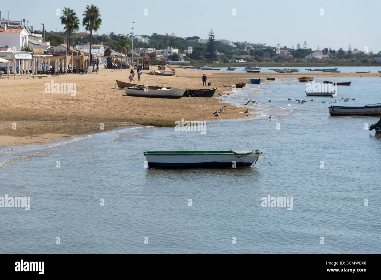 Ambiente playa hi-res stock photography and images - Alamy