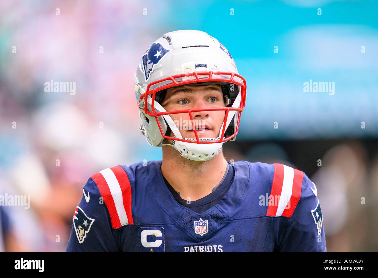 New England Patriots quarterback Drake Maye (10) stands on the field ...