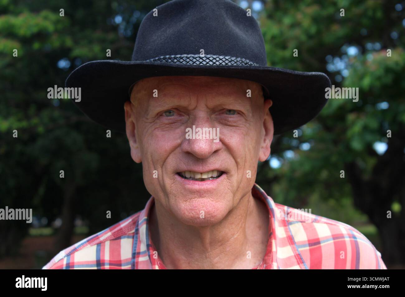 Musician and former Labor Minister for the Environment and Water, Peter ...