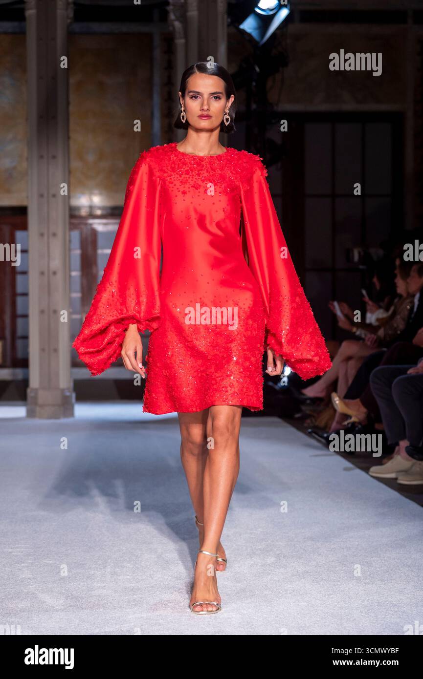 Dipti Sharma walks the runway for the Pamella Roland fashion show ...