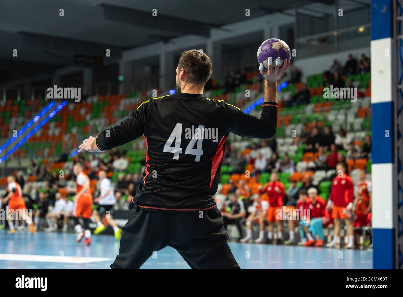 Professional handball hi-res stock photography and images - Alamy