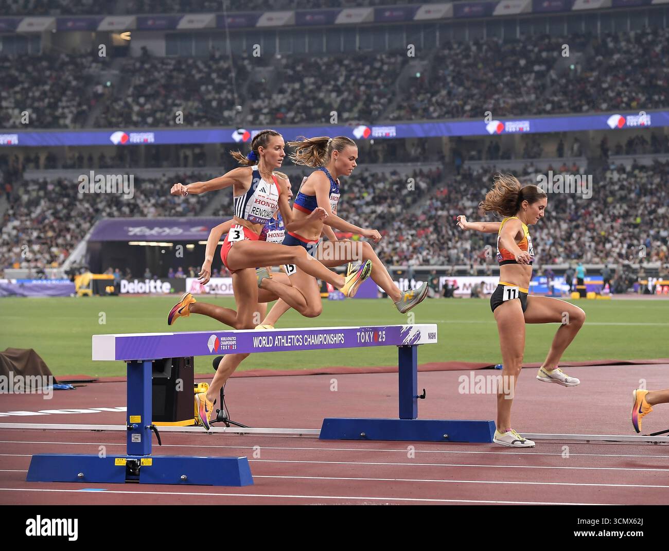 Flavie Renouard of France and Elise Thorner of Great Britain competing ...
