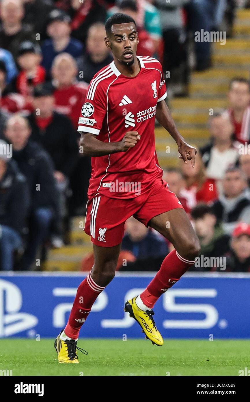 Liverpool isak 2025 anfield hi-res stock photography and images - Alamy