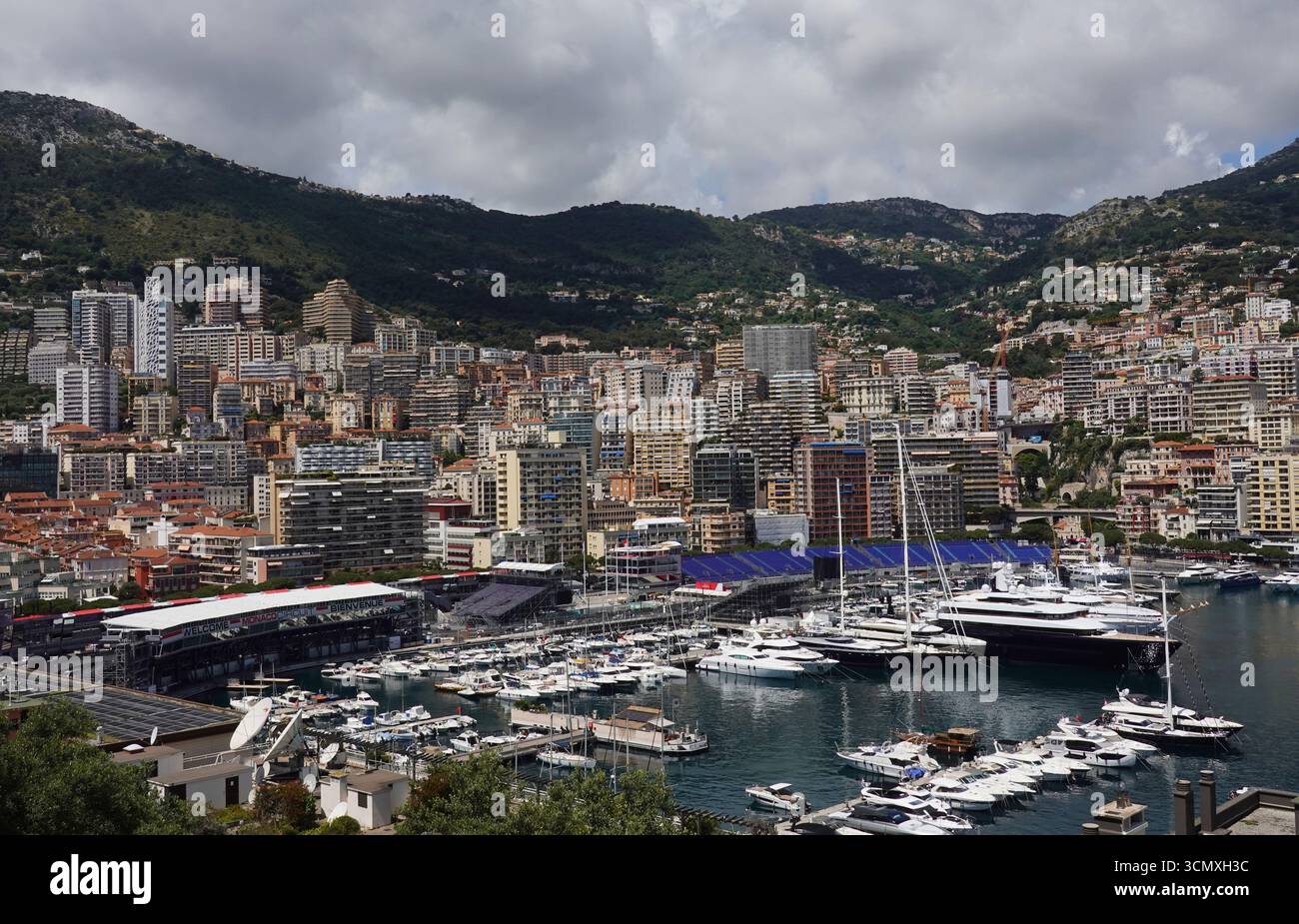 The Formula One circuit passes Monaco Marina and runs through Monte ...