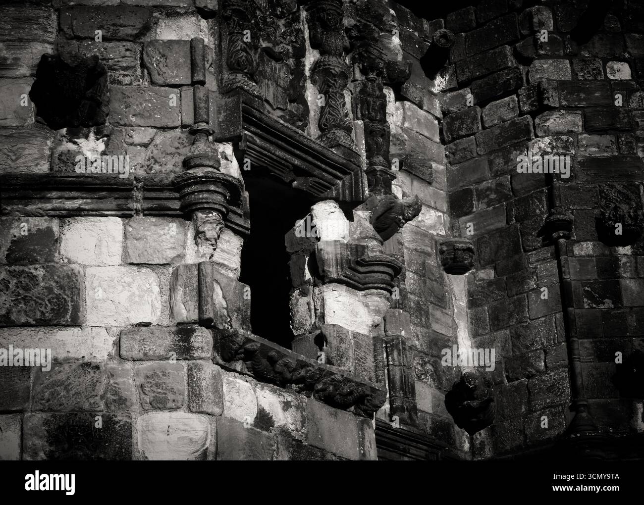 The Stunning Architecture of Mars Wark Castle Wynd, Stirling Falkirk ...