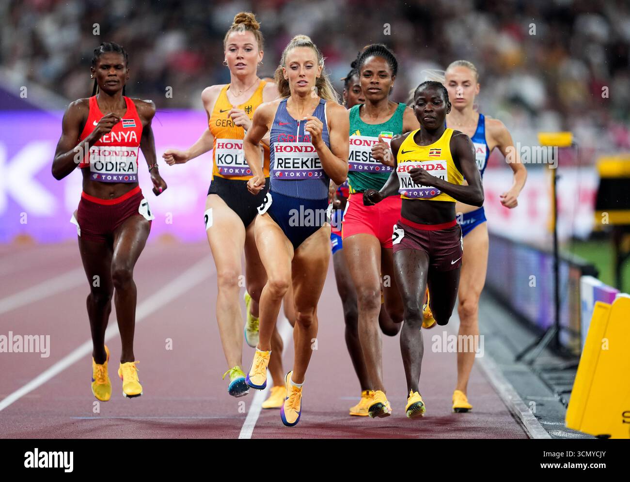Jemma Reekie of Great Britain during the Women's 800m Heat 5 on day six ...