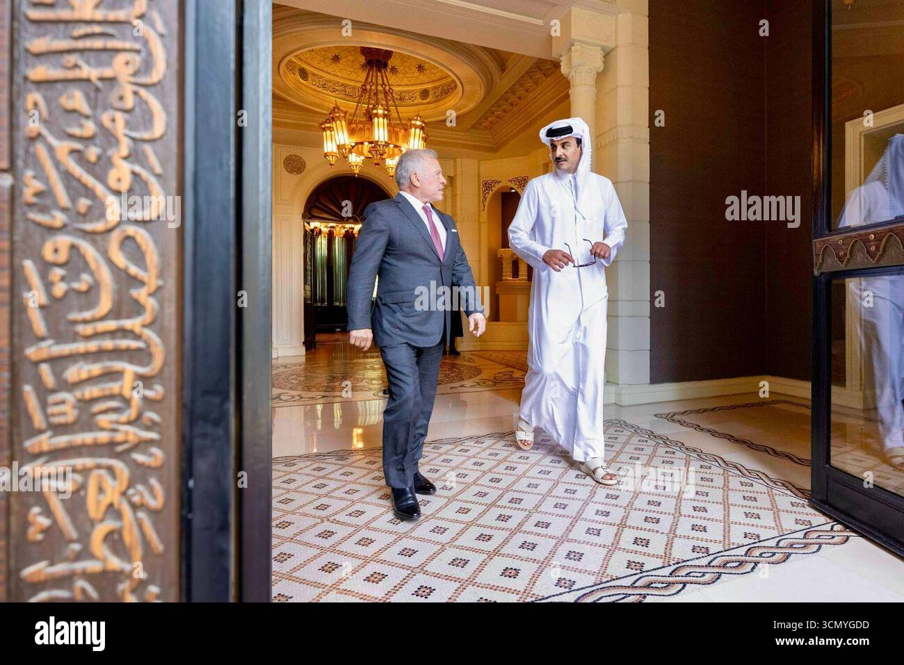 King Abdullah II of Jordan receives the Emir of Qatar, Tamim bin Hamad ...