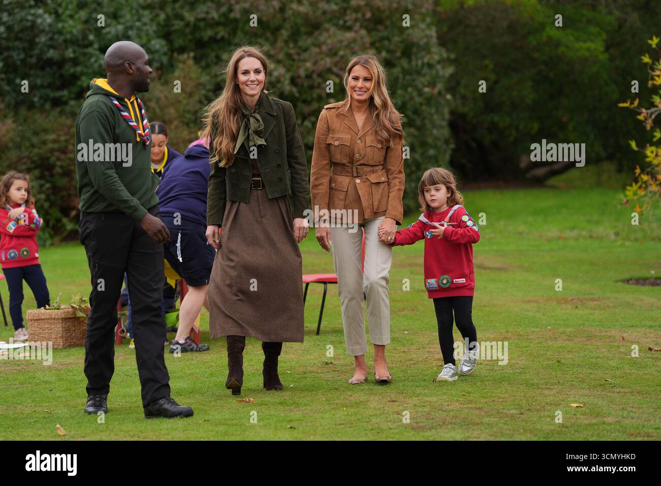 The Princess of Wales (left) and First Lady Melania Trump meet members ...