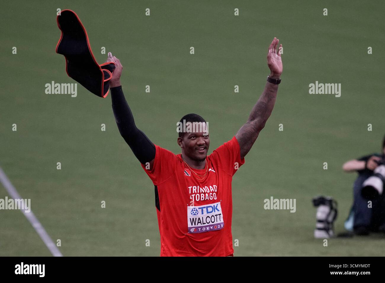 Trinidad And Tobago's Keshorn Walcott gold medalist celebrates after ...