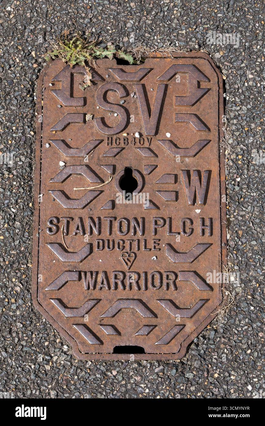 Water stop valve cover hi-res stock photography and images - Alamy