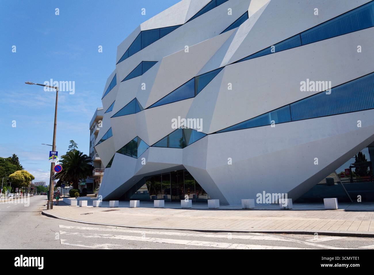 Vodafone headquarters building from 2008 Stock Photo - Alamy