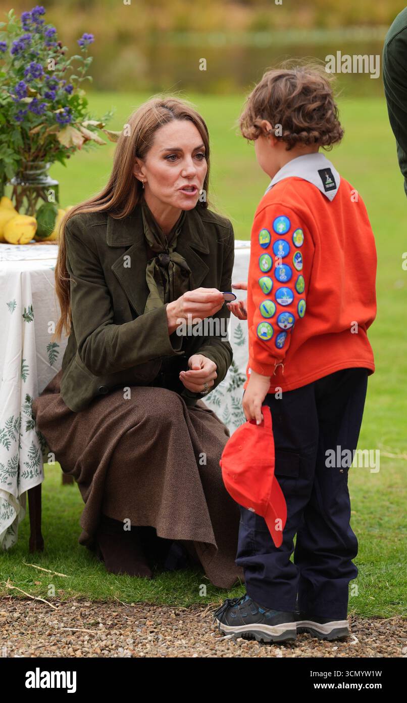 The Princess of Wales presents "Go Wild" badges as she meets members of ...