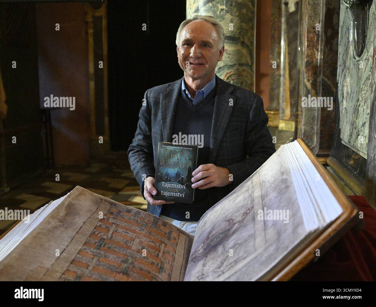 September 18 2025 new hi-res stock photography and images - Alamy