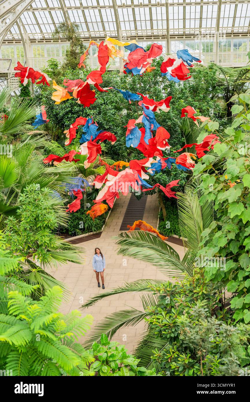 London, UK. 18 Sep 2025. Between Earth and Sky – by Australian-born ...