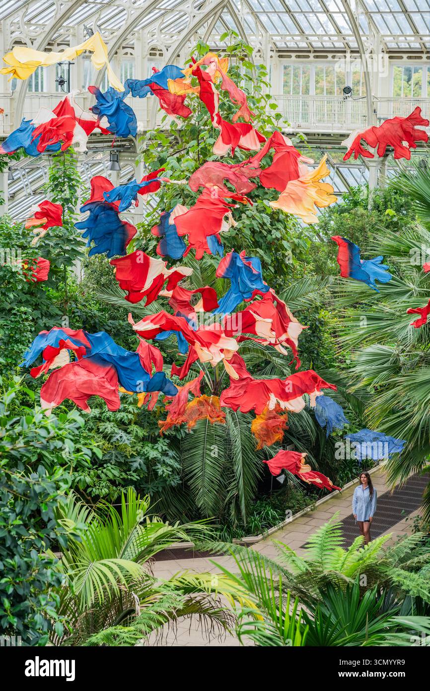 London, UK. 18 Sep 2025. Between Earth and Sky – by Australian-born Nigerian artist, educator ...