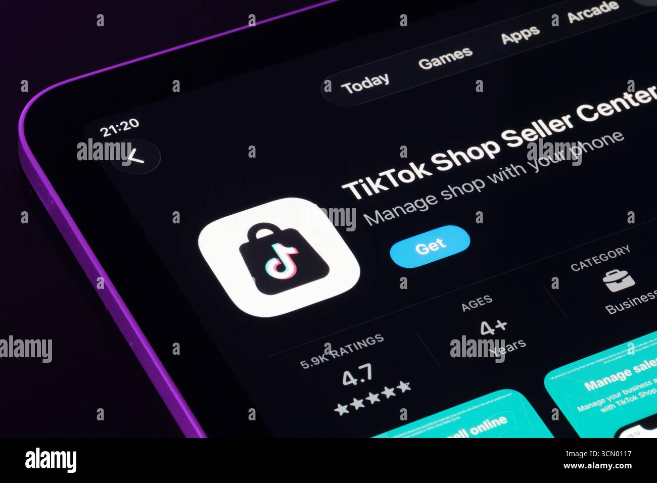 Tiktok shop seller center logo hi-res stock photography and images - Alamy
