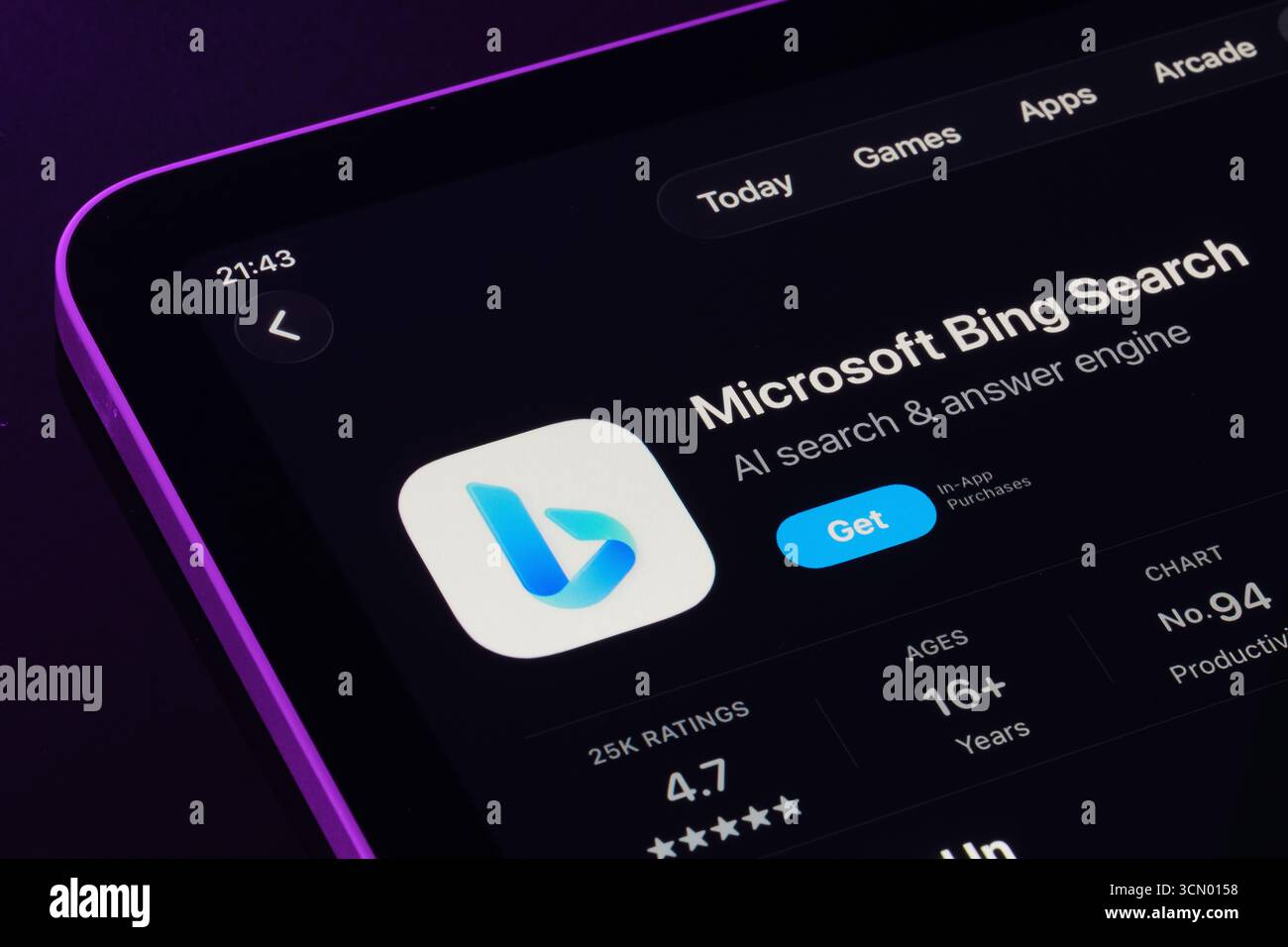 Bing search engine logo hi-res stock photography and images - Alamy