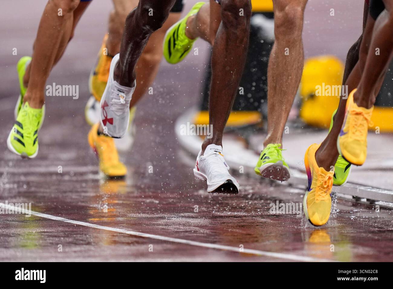 Athletes compete in men's 800 meters semifinal at the World Athletics ...