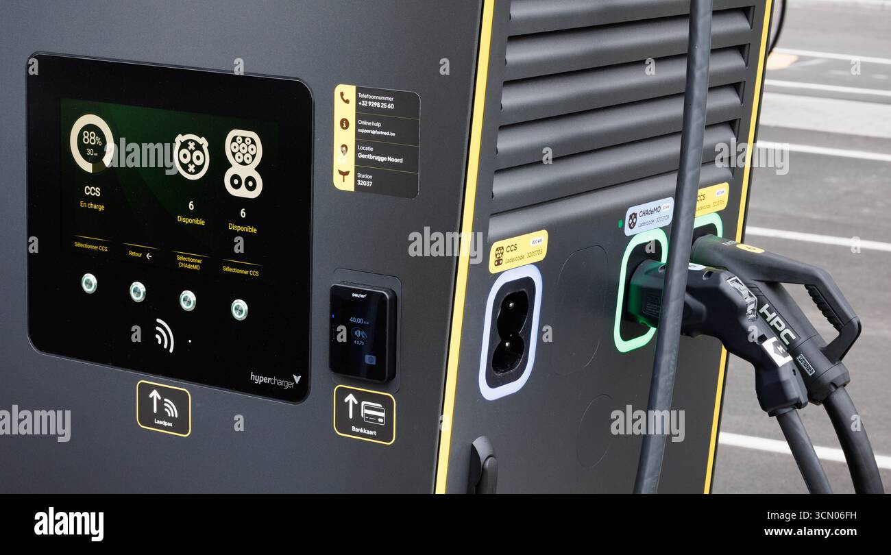 Gent, Belgium. 18th Sep, 2025. Illustration picture taken at a Fastned ...